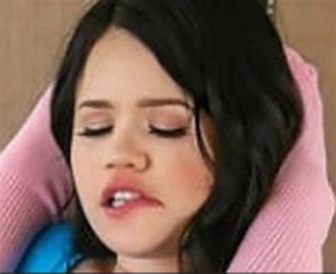 Who Is That Brunettevideo From A 2020 Brazzers Ad Playing With Pink