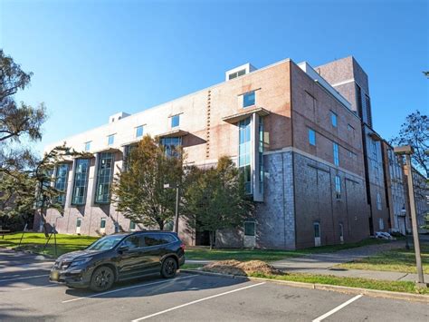 Engineering Quadrangle J Wing Accessable