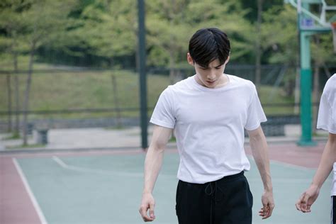 Pin by 家楹 邵 on 白敬亭 Mens tshirts Handsome You are my hero
