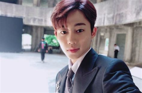 킬러들의 쇼핑몰 등장인물 원작결말 촬영지 의상협찬 알아보기