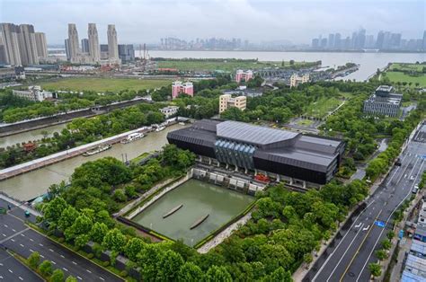 杭州排涝泵站 严阵以待 中国网