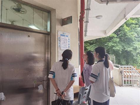 直击高考考点开放｜佛山考场今年全面实行实时智能巡查考生安检门南海