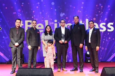 Hemant Kumar Pandey On Linkedin Bhartiaxa Bhartiaxalife Salesleaderoftheyear Ceoexcellenceaward