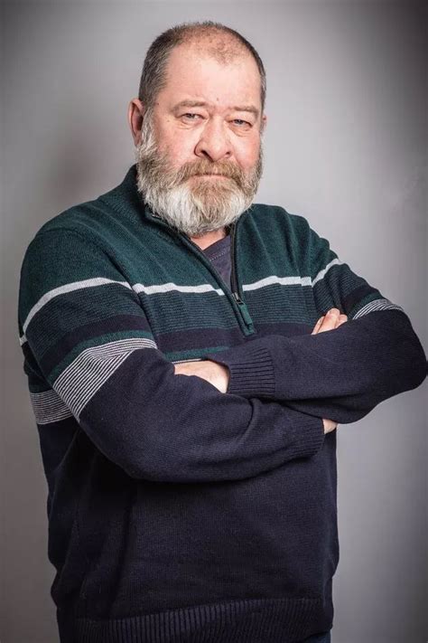 Emmerdales Bear Star Looks Unrecognisable In Forgotten Role Before Itv