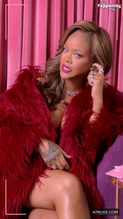 Rihanna Sexy Shows Off Her Seductive Lingerie Body In Savage X Fenty