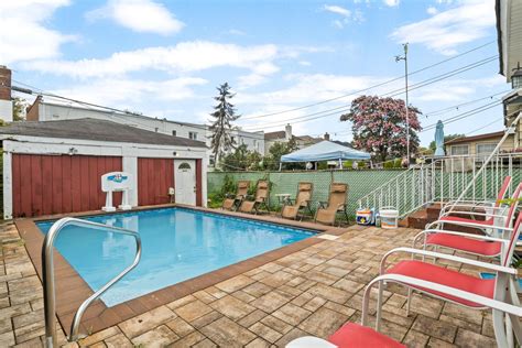 Sonia Levinsky Real Estate Agent Compass