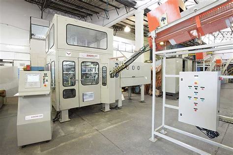 Máquina de sopro SincroPet