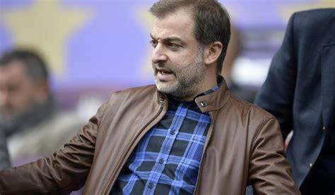 Fc Nantes Un Mercato Sur Fond De Rupture Chez Les Canaris Sport