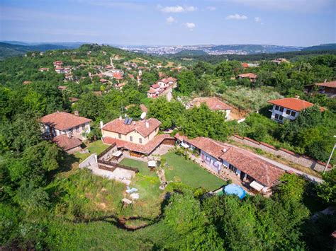 Описание Чамурковата къща на 3км от Велико Търново Царевец и Арбанаси