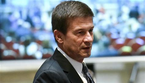 Mientras Alberto se aseguró sus millones mensuales de jubilación el juez Ercolini ordenó