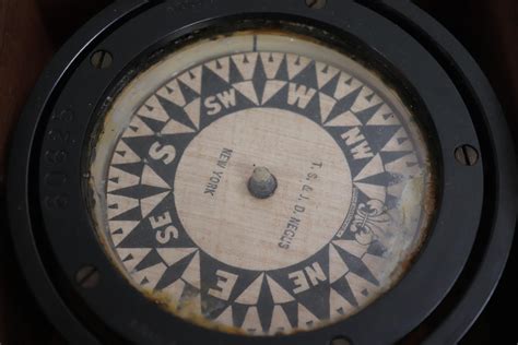 E S Ritchie Boxed Ships Compass At 1stdibs Antique Ritchie Compass