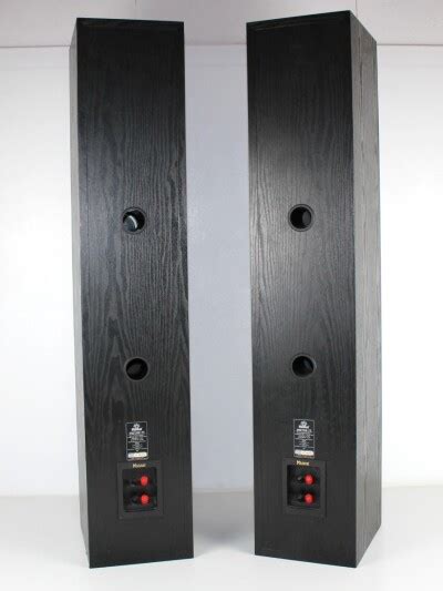 Magnat Vector 77 High Standing Speakers Odandd