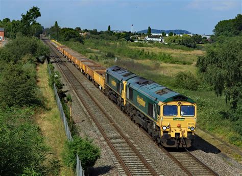 Randy Couple Put Their Lives At Risk With Steamy Sex Session On Railway Tracks The Sun The Sun