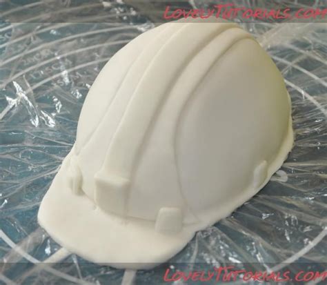 МК лепка "Строительная каска" -Hard hat cake topper tutorial - Cake ...