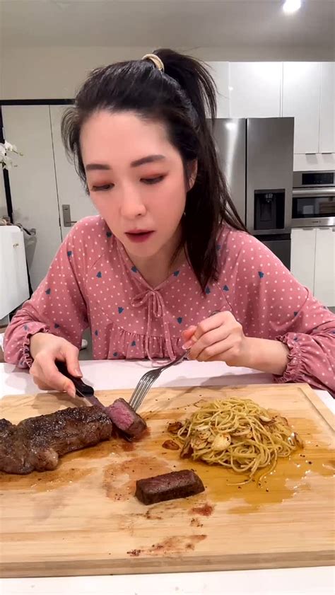 Hanna Hannasaurrr • Instagram Photos And Videos