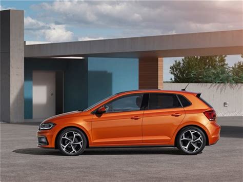 Volkswagen Polo - обзор, цены, видео, технические характеристики ...