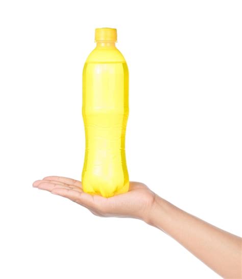 Mano Sujetando Refrescantes Refrescos De Piña En Botella Aislado Sobre