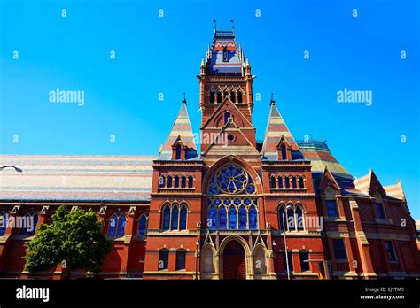 Boston Harvard University Historic Building In Cambridge At