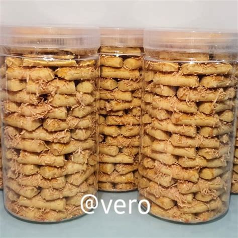 Jual KASTENGEL KUE KEJU PREMIUM WISMAN KEJU EDAM 500 GR HAMPERS NATAL