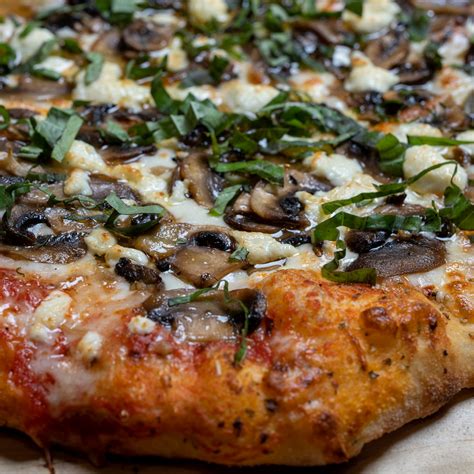 Mushroom And Goat Cheese Pizza Austin Eats