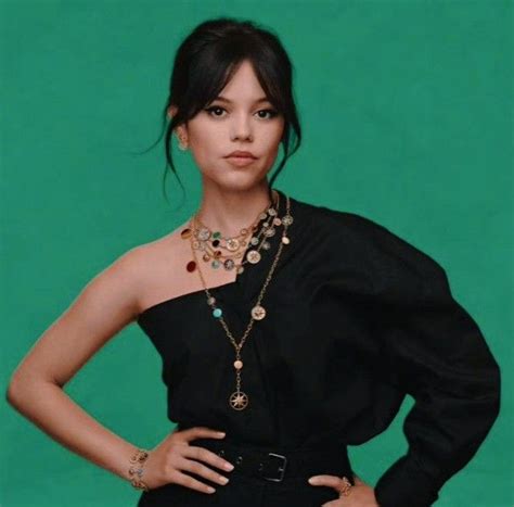 Pin By Virus Santhiago On Jenna Ortega Jenna Ortega Women Ortega