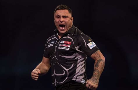 Darts WM In London Perfektes Spiel In Kleiner Serie Neun Darter Rekord