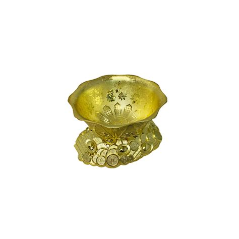 Decorative Gold Chalice 金色杯装饰