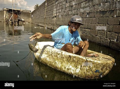 Malabon Fish Hi Res Stock Photography And Images Alamy