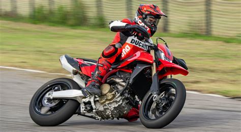 Ducati Hypermotard 698 Mono La Prima Supermotard Bolognese 775 Cv