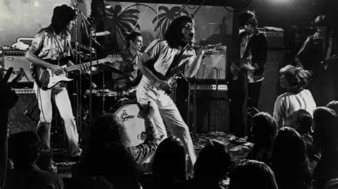 Rolling Stones выпускают легендарный "секретный" концерт на виниле и CD ...