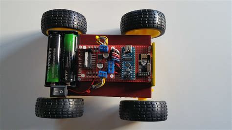 carro robot educacional arduino programado controlado por joystick póvoa de santa iria e forte