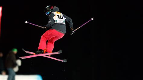 Canadian Skier Cassie Sharpe Wins World Cup Gold In Halfpipe