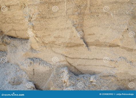 Sandstone Is A Fragmentary Sedimentary Rock A Homogeneous Or Layered Aggregate Of Fragmentary
