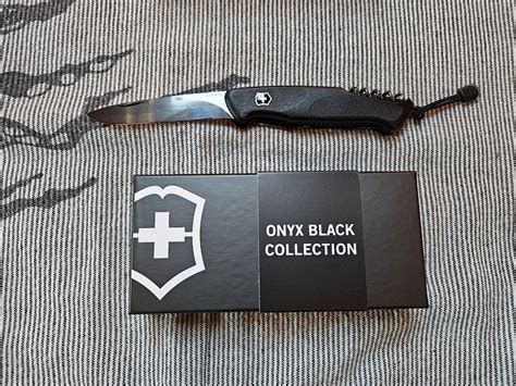 Ranger Grip 55 Onyx Black | Kaufen auf Ricardo