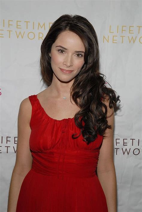 Abigail Spencer Scrolller