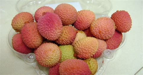 Cooking Outside The Box My First Lychee Encounter With Video