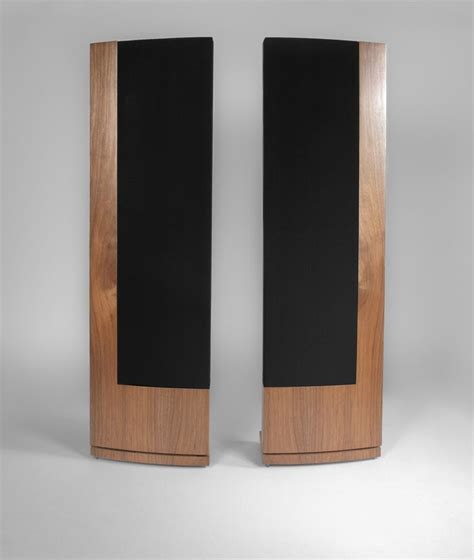Electrostatic Loudspeaker