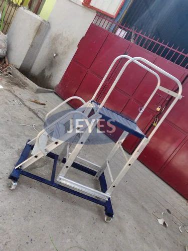 15 Ft Aluminium Self Supporting Platform Ladder At ₹ 20000piece