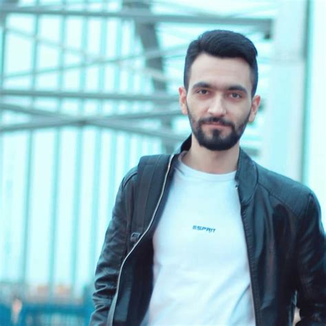 مدرس فیزیک علی عاقلی نمونه تدریس، ارتباط مستقیم، هزینه هر جلسه