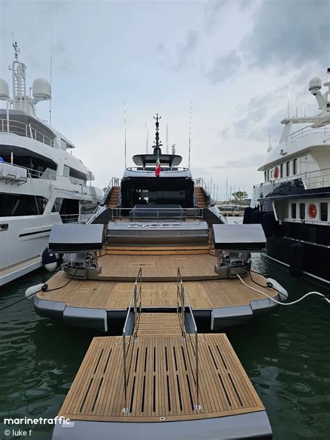 Ship Byeee Pleasure Craft Registered In Malta Vessel Details