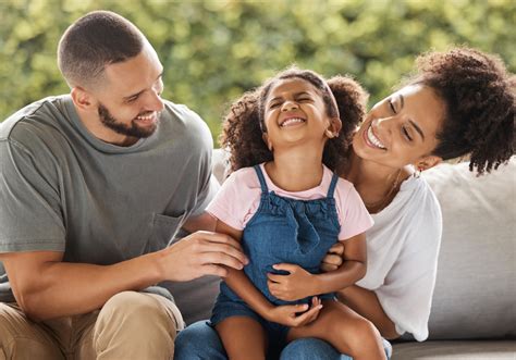 Relaciones Entre Padre E Hijo Adolescente