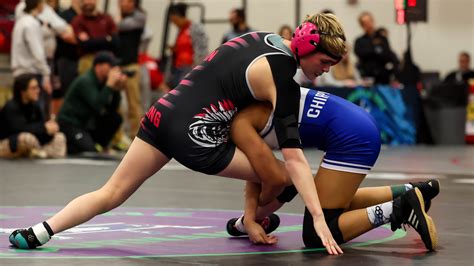 Great Day At Sectionals For Area Girls Wrestling Programs