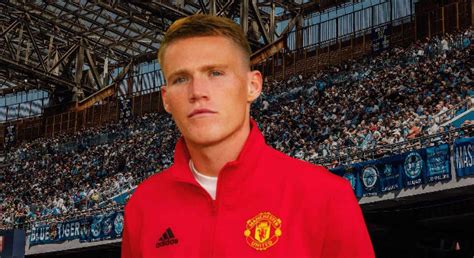 Mctominay Napoli Romano Rifiutata Offerta Di 25 Mln Il Man Utd