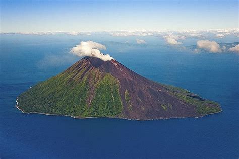Volcano Island Volcano Erupt