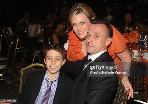 Benjamin Knepper Photos And Premium High Res Pictures Getty Images