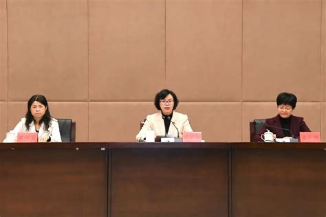 巾帼心向党 奋斗新征程 云浮市召开纪念“三八”国际妇女节111周年大会澎湃号·政务澎湃新闻 The Paper