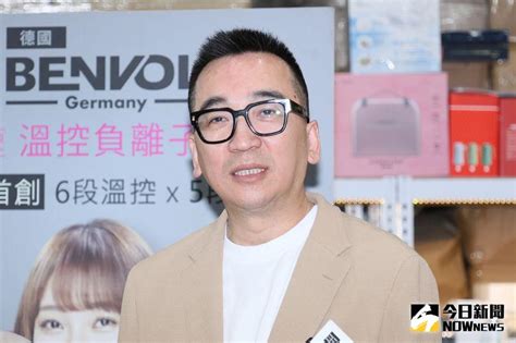 王世均風流情史「7個孩子5個媽」 陪前妻洪曉蕾搏鬥死神 火線辣星聞 娛樂 Nownews今日新聞