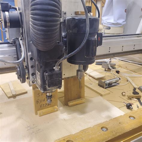 Custom Built Head CNC Router With Drill Head