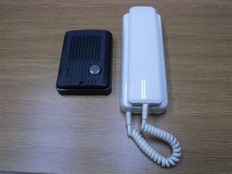 【目立った傷や汚れなし】アイホンインターホン 100v直結式ドアホン Tcs－1a 親機t－m－t 子機tc－de（中古品）の落札情報詳細 Yahoo オークション落札価格検索 オークフリー