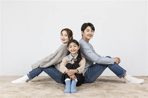 유토이미지 가족 화목한 사진 이미지